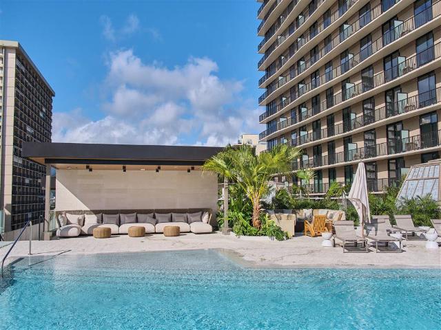 2 BR, 2 BA Apartment 2380 KÅ«hiÅ Avenue Unit 0 1201, Honolulu, HI 96815