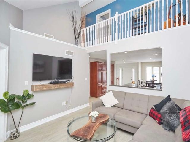 2 BR, 2 BA Apartment 23 Ormond St N, Thorold, ON L2V 1Y6