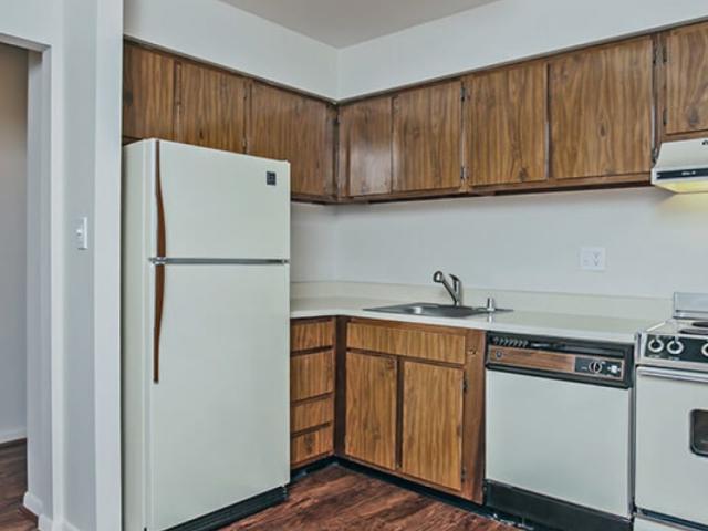 2 BR, 2 BA Apartment 2 Beeson Ct Unit DU2 C, Reisterstown, MD 21136