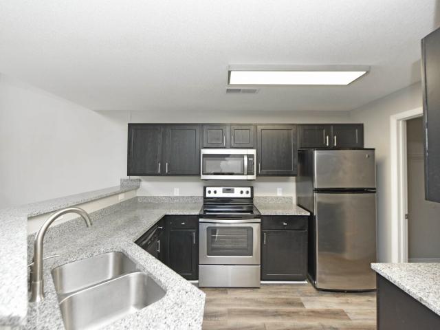 2 BR, 2 BA Apartment 2 Market St Unit 211, Chattanooga, TN 37403
