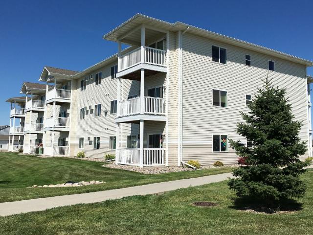 2 BR, 2 BA Apartment 3400 11th Street Southeast Unit 101, Minot, ND 58701