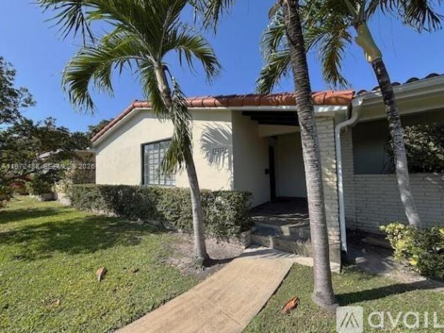 2 BR, 2 BA Apartment 3400 S Le Jeune Rd, Miami, FL 33134