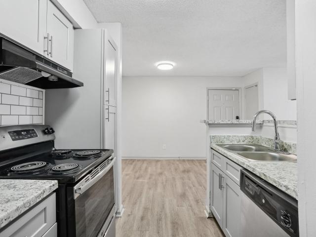 2 BR, 2 BA Apartment 3400 Sweetwater Road Unit 0204, Lawrenceville, GA 30044