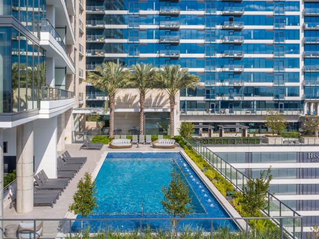 2 BR, 2 BA Apartment 3410 Yoakum Blvd, Houston, TX 77006