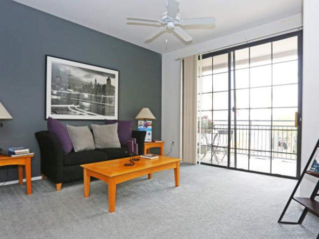 2 BR, 2 BA Apartment 3411 N 16th St, Phoenix, AZ 85016