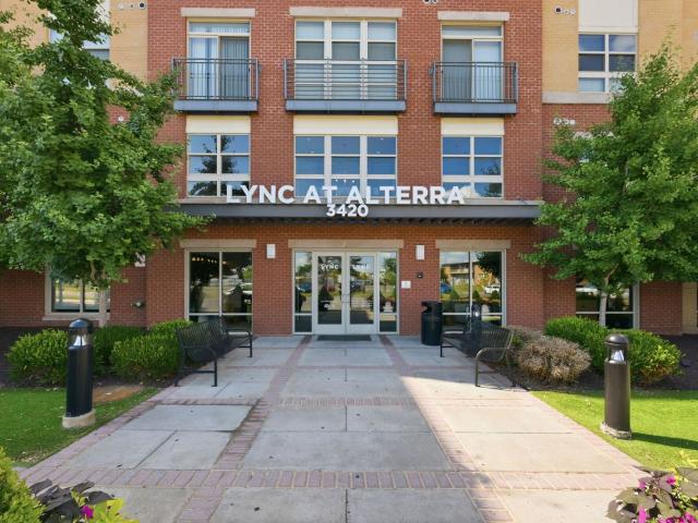 2 BR, 2 BA Apartment 3420 Toledo Terrace Unit 433, Hyattsville, MD 20782