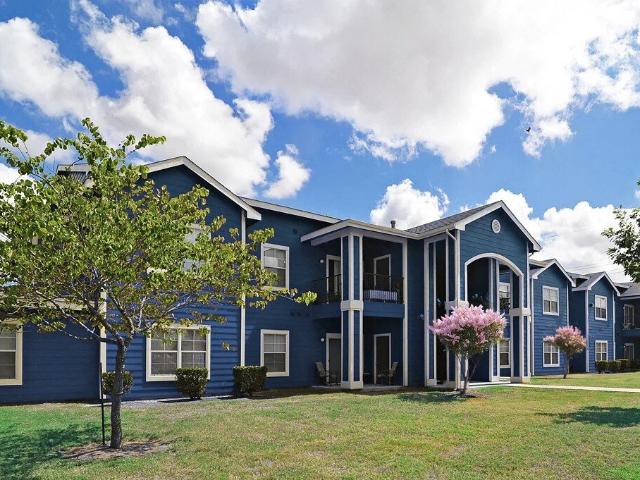 2 BR, 2 BA Apartment 345 Champion Boulevard Unit 0325, San Marcos, TX 78666
