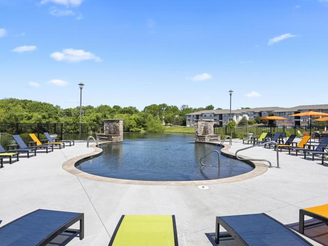 2 BR, 2 BA Apartment 3460 NE Akin Blvd Unit 0117, Lees Summit, MO 64064