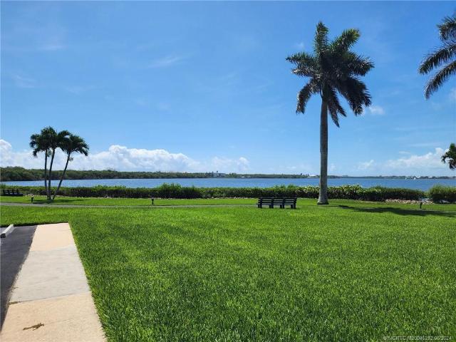 2 BR, 2 BA Apartment 3462 Northeast Causeway Blvd, Jensen Beach, FL 34957