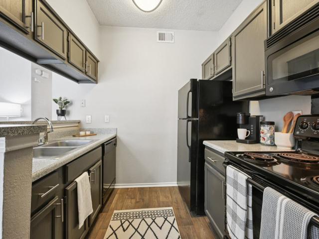 2 BR, 2 BA Apartment 3501 North Jupiter Road Unit 45C, Richardson, TX 75082