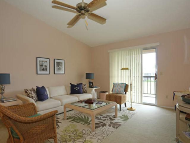2 BR, 2 BA Apartment 3502 Bocage Dr, Orlando, FL 32812