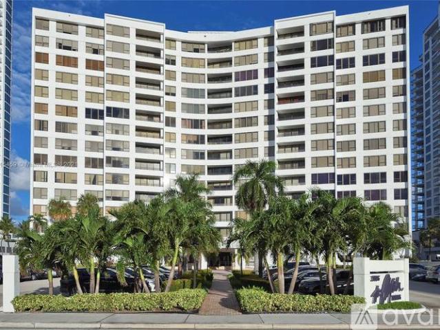 2 BR, 2 BA Apartment 3505 S Ocean Dr, Unit 1514, Hollywood, FL 33019