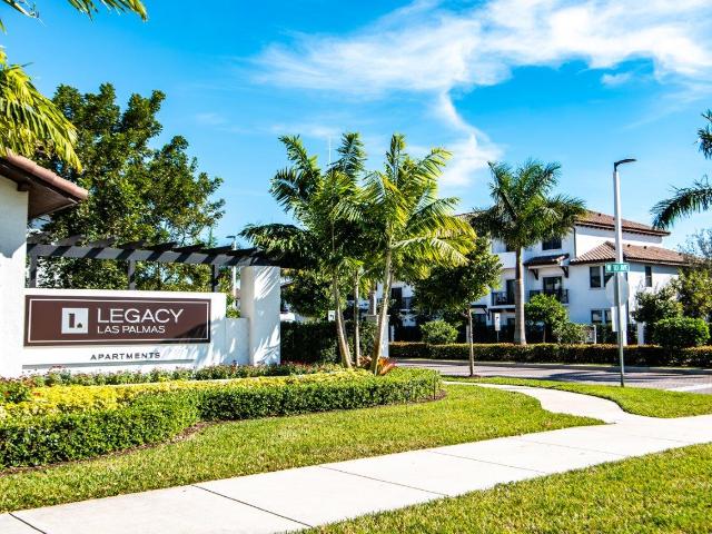 2 BR, 2 BA Apartment 3505 West 10th Avenue Unit 03 203, Hialeah, FL 33012