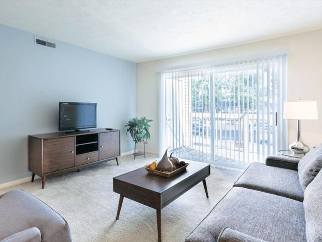 2 BR, 2 BA Apartment 350 Bercado Circle Unit 325 21, Mishawaka, IN 46544