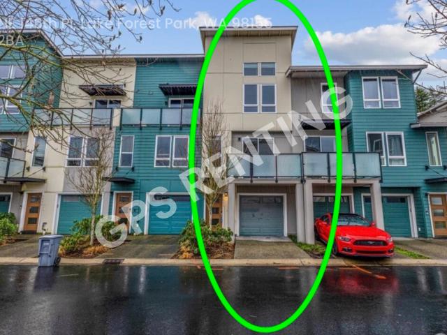 2 BR, 2 BA Apartment 3511 NE 146th Pl, Lake Forest Park, WA 98155