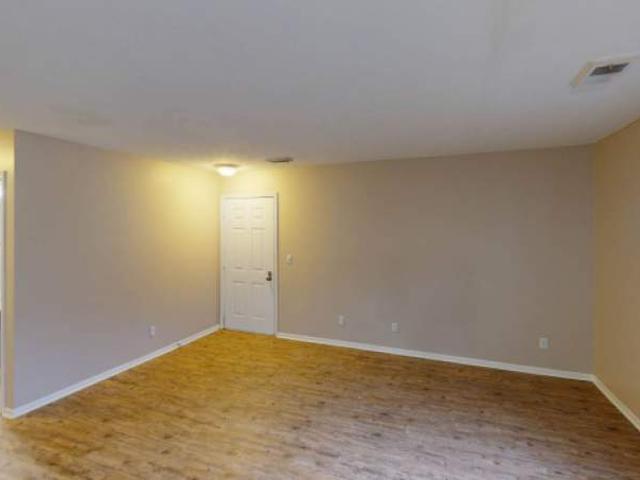 2 BR, 2 BA Apartment 3515 Brookstone Dr, Cincinnati, OH 45209