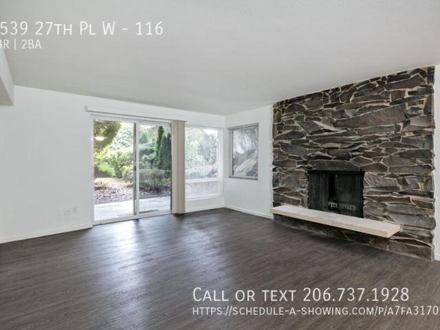 2 BR, 2 BA Apartment 3539 27th Pl W, Seattle, WA 98199