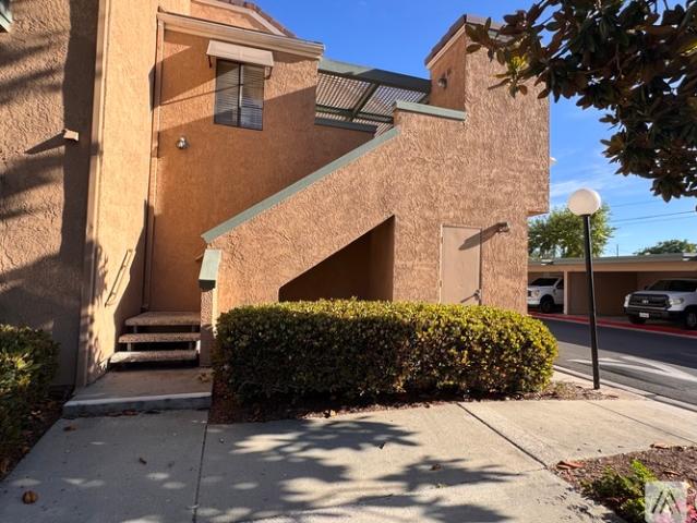 2 BR, 2 BA Apartment 3547 West Greentree Circle, Unit Unit F, Anaheim, CA 92804