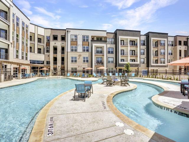 2 BR, 2 BA Apartment 3550 South Robinson Road Unit 5202, Grand Prairie, TX 75052