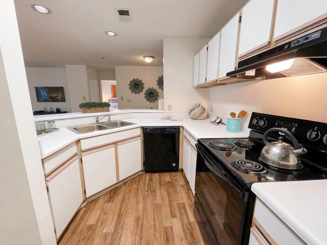 2 BR, 2 BA Apartment 3575 Peachtree Industrial Boulevard Unit 1716, Duluth, GA 30096