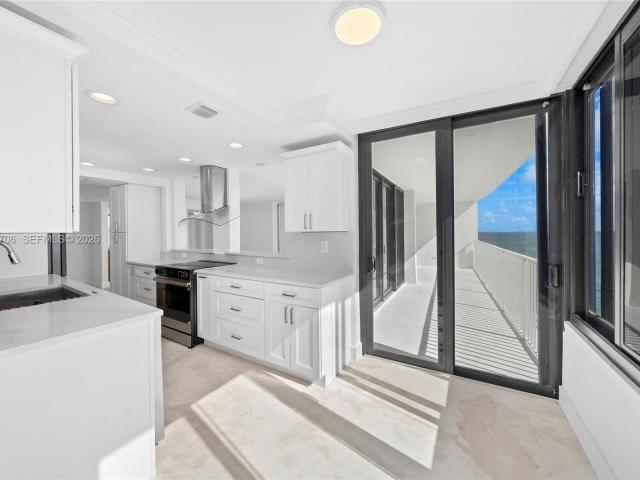2 BR, 2 BA Apartment 3590 South Ocean Boulevard, South Palm Beach, FL 33480