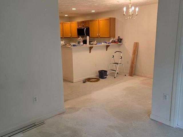 2 BR, 2 BA Apartment 35 Collins Street, Unit 92, Danvers, MA 01923