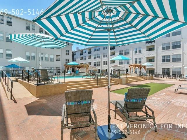 2 BR, 2 BA Apartment 3604 Cedar Springs Rd, Dallas, TX 75219
