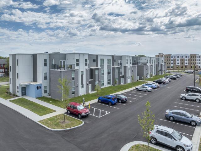 2 BR, 2 BA Apartment 3630 Paramount Drive Unit Private Priced By Bed, West Lafayette, IN 47906