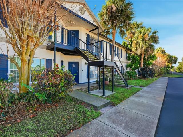 2 BR, 2 BA Apartment 3651 N Goldenrod Rd Winter Park, FL 32792