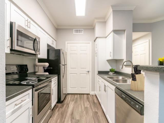 2 BR, 2 BA Apartment 3663 Solano Ave Unit 141, Napa, CA 94558
