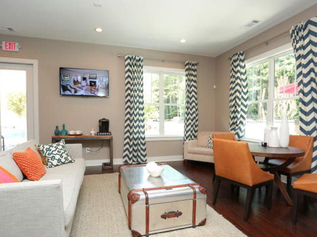 2 BR, 2 BA Apartment 3681 N Decatur Rd, Decatur, GA 30032