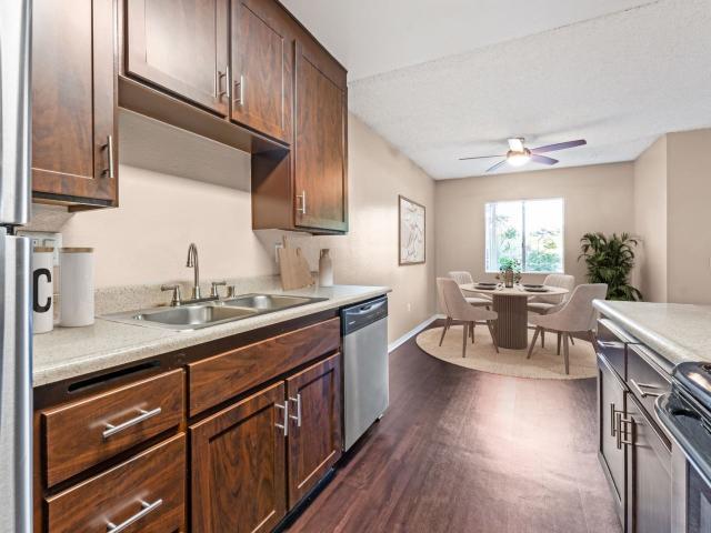 2 BR, 2 BA Apartment 3699 Barnard Dr Unit 705, Oceanside, CA 92056