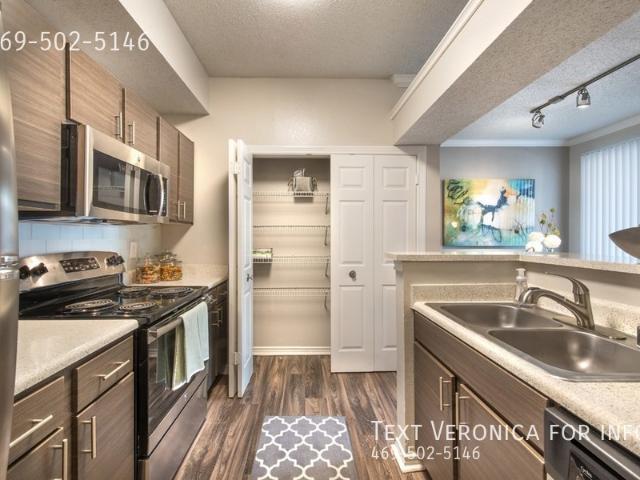 2 BR, 2 BA Apartment 3700 Preston, Plano, TX 75093