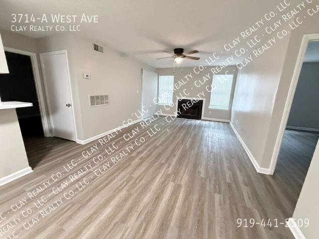 2 BR, 2 BA Apartment 3714 A West Ave, Greensboro, NC 27407