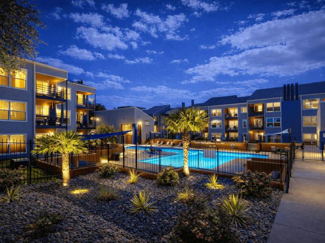2 BR, 2 BA Apartment 3720 Post Oak Blvd Unit 237, Euless, TX 76040
