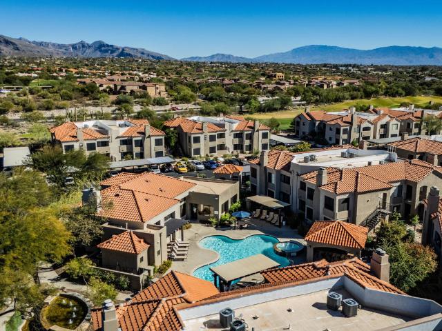 2 BR, 2 BA Apartment 3750 East VÃ­a Palomita Unit 15203, Tucson, AZ 85718