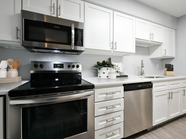 2 BR, 2 BA Apartment 3751 Faulkner Drive Unit 3741 209, Lincoln, NE 68516