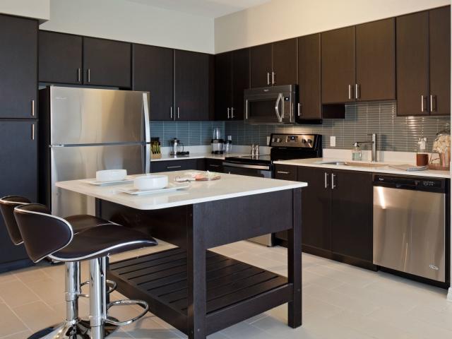 2 BR, 2 BA Apartment 3760 Bird Road Unit 814p, Miami, FL 33146