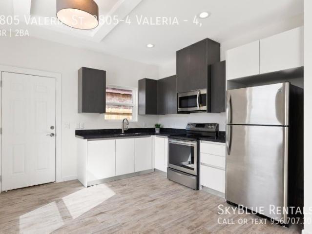 2 BR, 2 BA Apartment 3805 Valeria St. 3805 4 Valeria, Edinburg, TX 78541