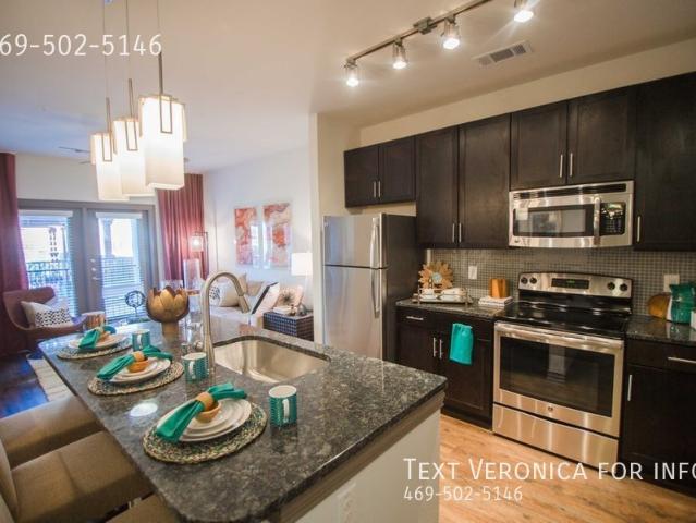 2 BR, 2 BA Apartment 380 Vista Court Drive, Plano, TX 75074