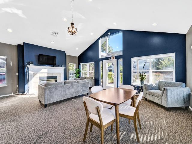 2 BR, 2 BA Apartment 380 Northwest Gina Way Unit 230, Beaverton, OR 97006