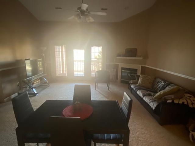 2 BR, 2 BA Apartment 3832 Thornhill Cir, Champaign, IL 61822