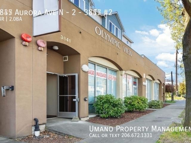 2 BR, 2 BA Apartment 3837 Aurora Ave N 2, Seattle, WA 98103