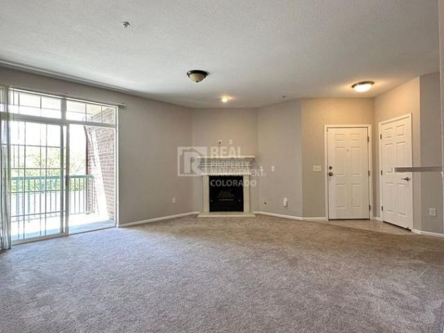 2 BR, 2 BA Apartment 3865 S Dayton St, Aurora, CO 80014