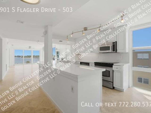 2 BR, 2 BA Apartment 3901 S Flagler Drive, West Palm Beach, FL 33405