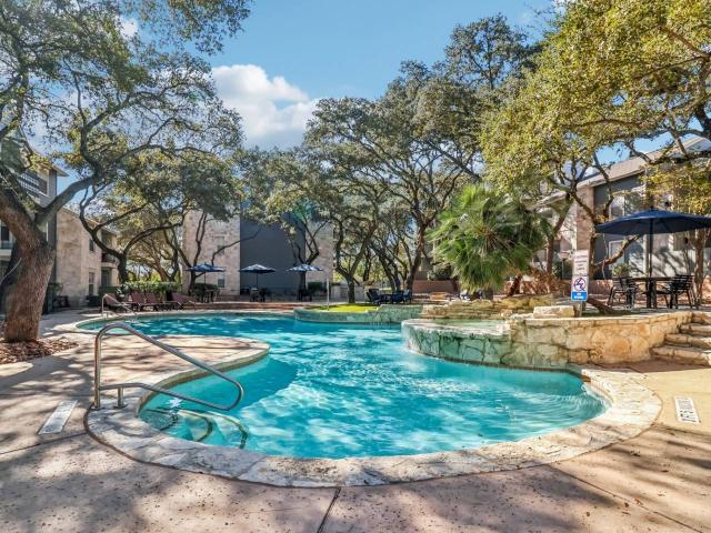 2 BR, 2 BA Apartment 3902 Perrin Central Boulevard Unit 0512, San Antonio, TX 78217