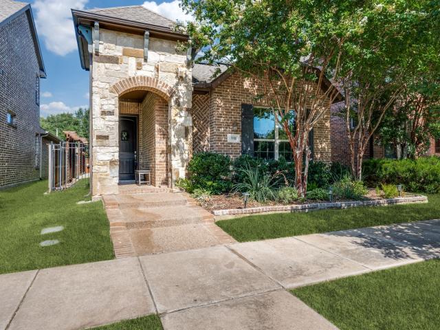 2 BR, 2 BA Apartment 3908 Jasmine Fox Lane, Arlington, TX 76005