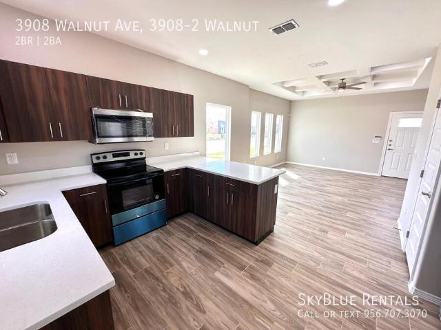 2 BR, 2 BA Apartment 3908 Walnut Ave, 3908 2 Walnut, McAllen, TX 78501