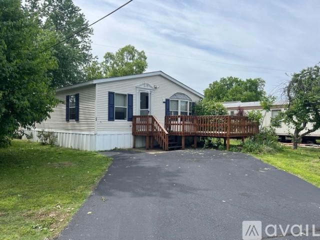 2 BR, 2 BA Apartment 3951 S Mentor Ave, Unit 12, Springfield, MO 65804