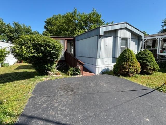 2 BR, 2 BA Apartment 3951 S Mentor Ave, Unit 70, Springfield, MO 65804